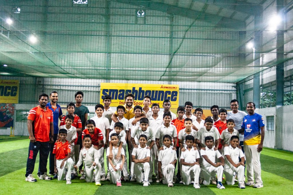 View pictures of all Smashbounce Indoor Sports Arenas in Chennai